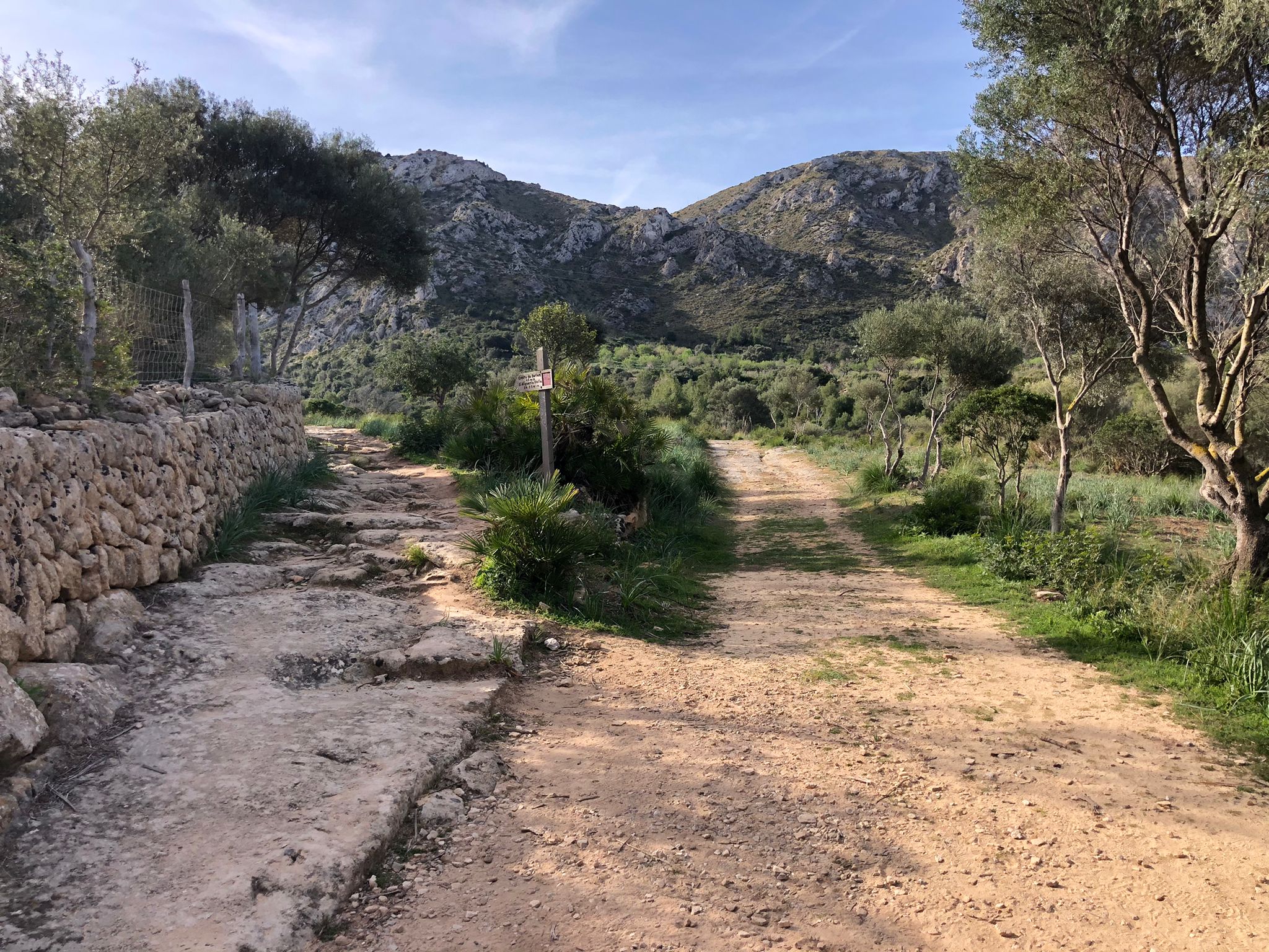 Ermita de Betlem: ruta de senderismo 2024 | Click-Mallorca